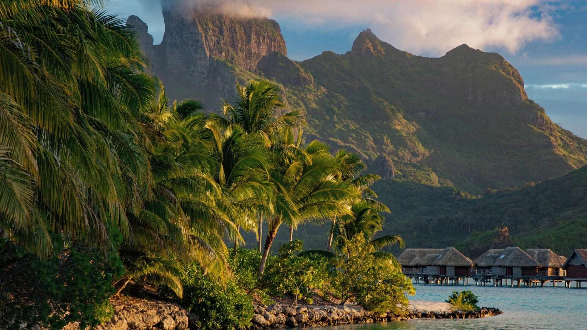 The Best Resorts in French Polynesia | 2025