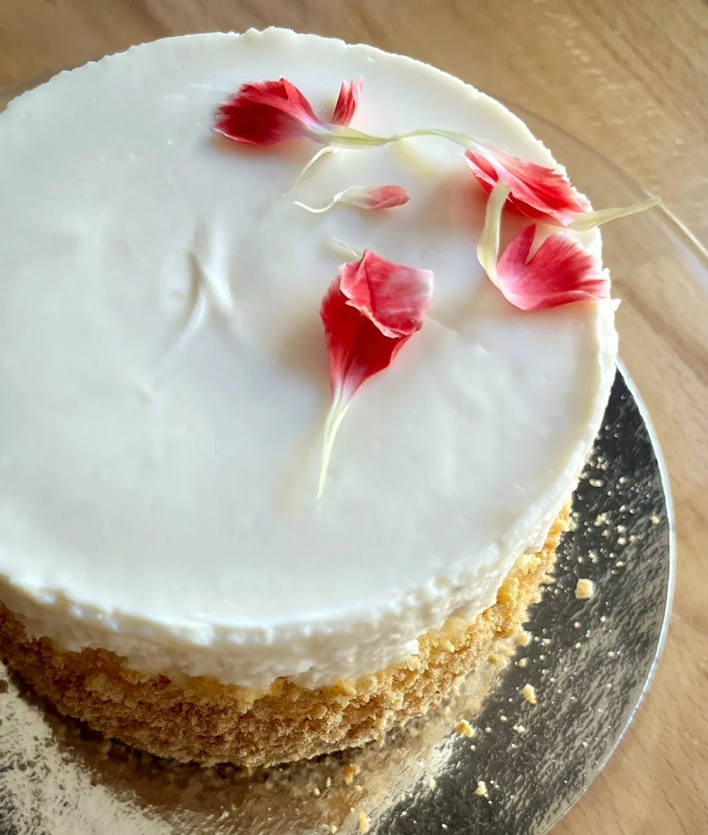 Irresistible Cake Creations | Indulge in Sweet Delights at Our Bakery ...