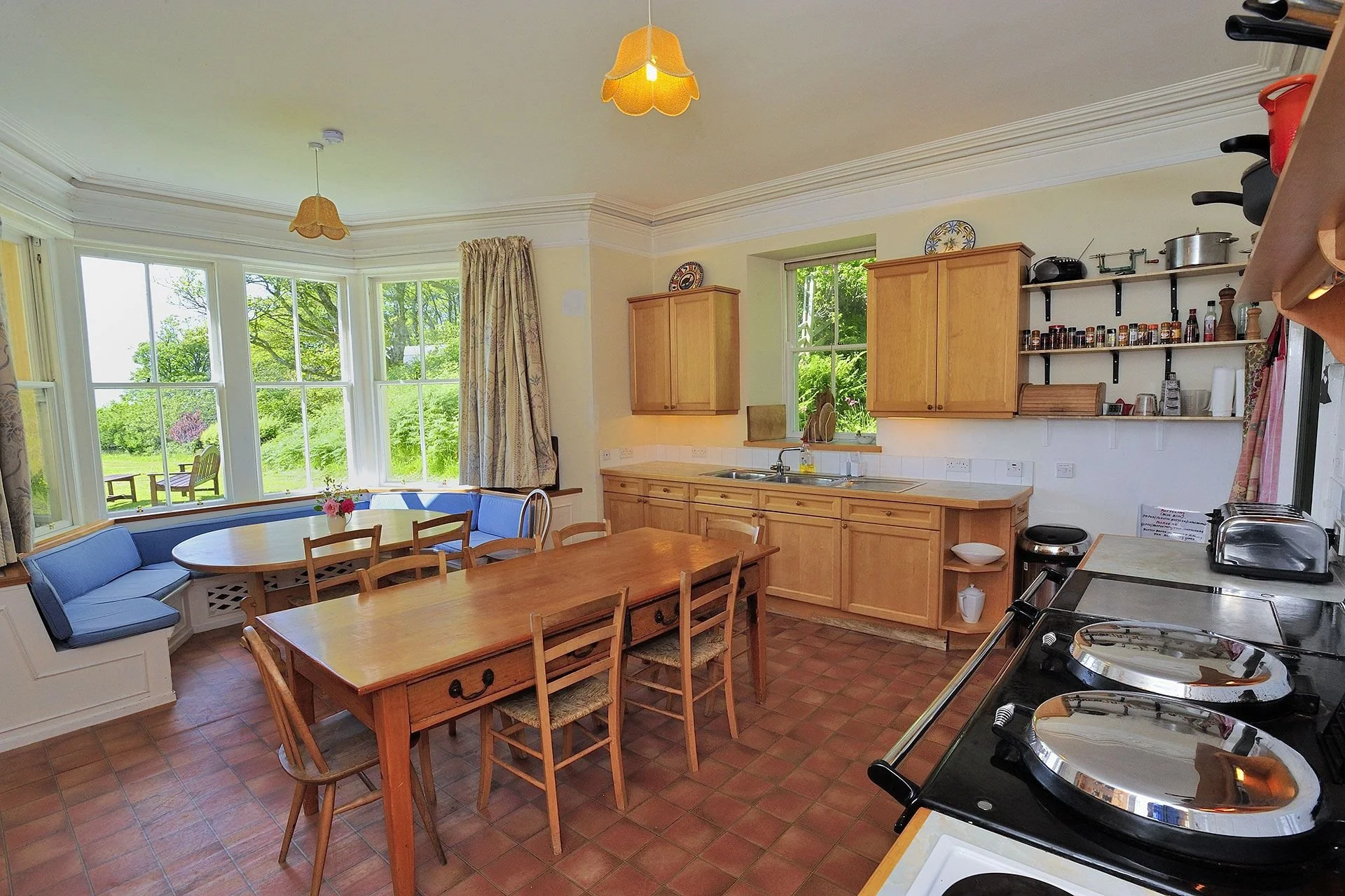 Traigh House Holidays