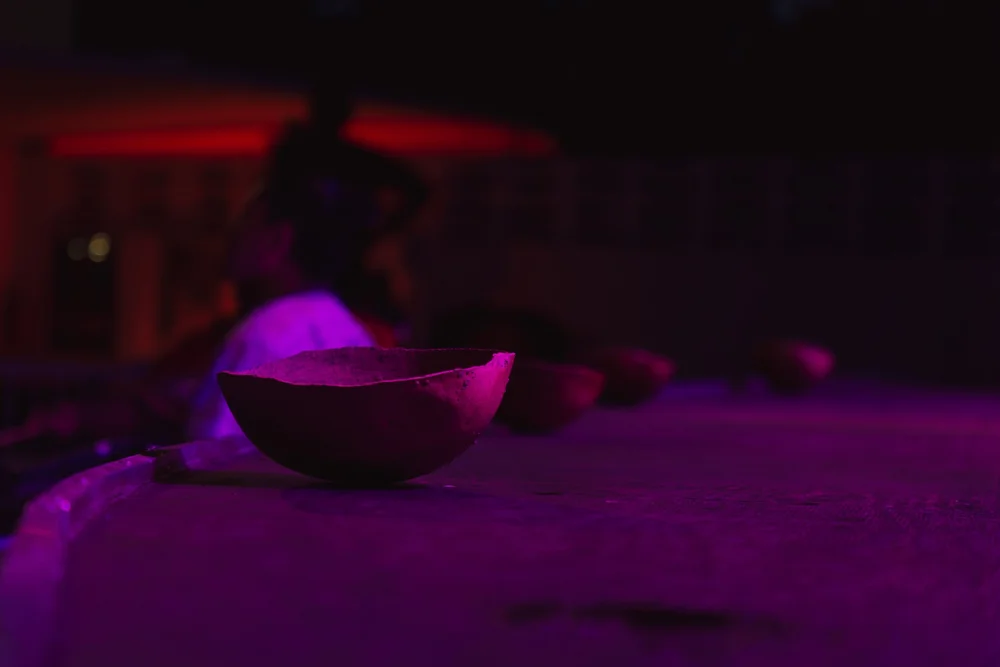 ABOUT — Hued Songs