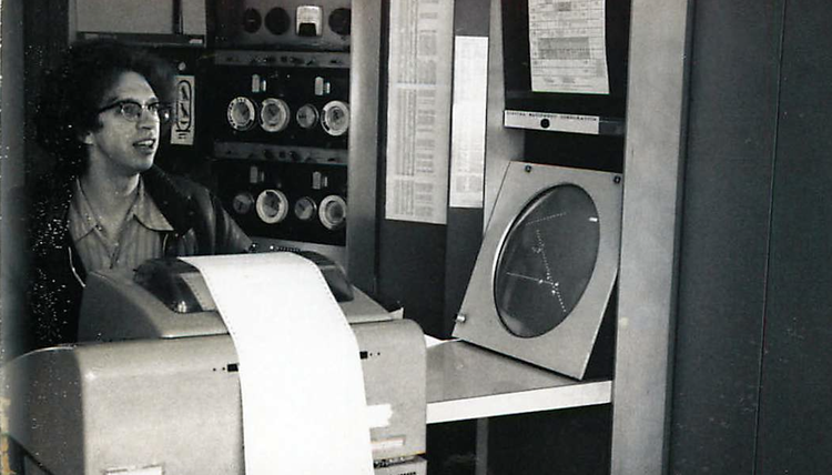 Hackers: Heroes of the Computer Revolution — Steven Levy