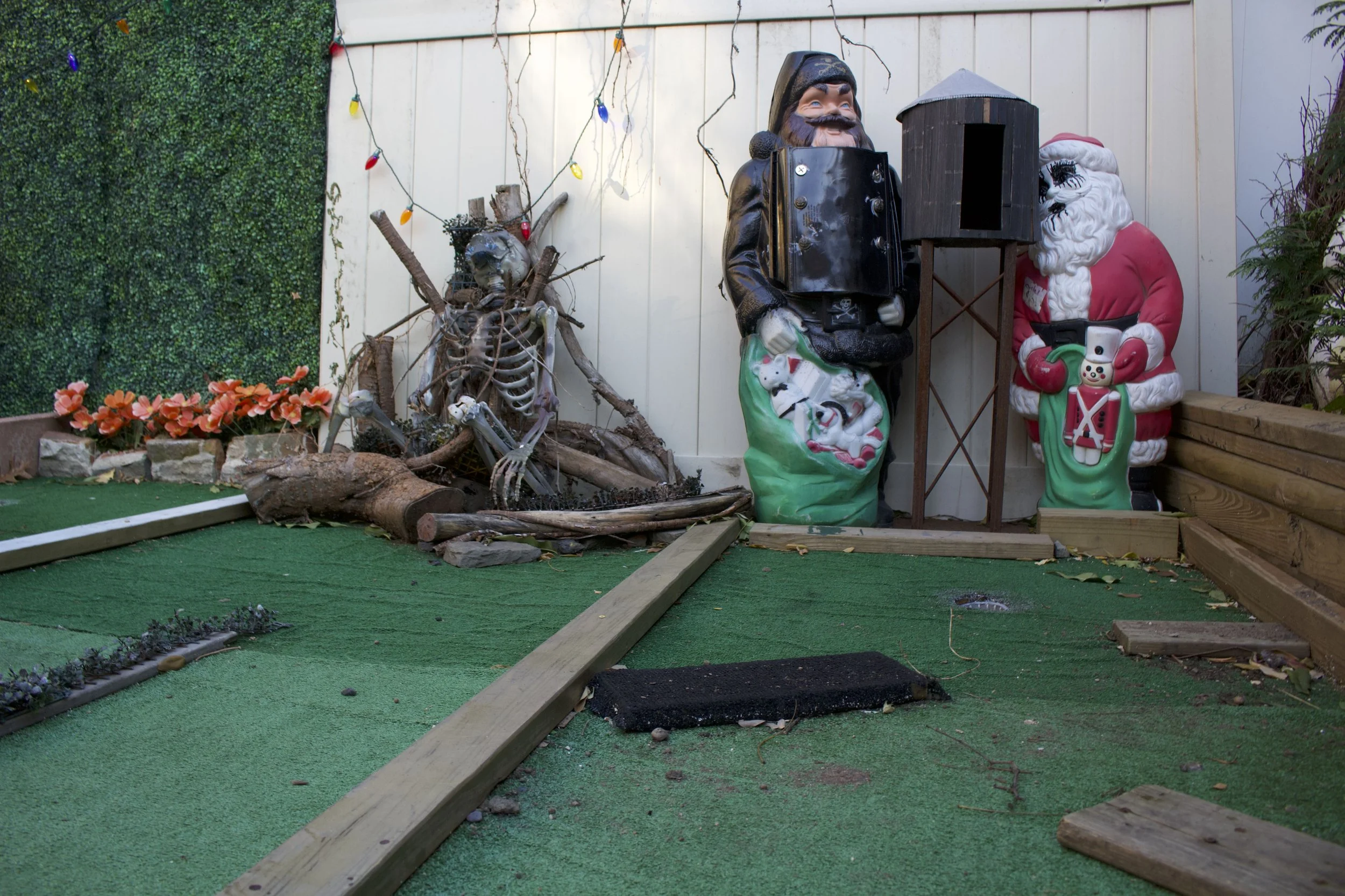 mini golf — BUSHWICK COUNTRY CLUB