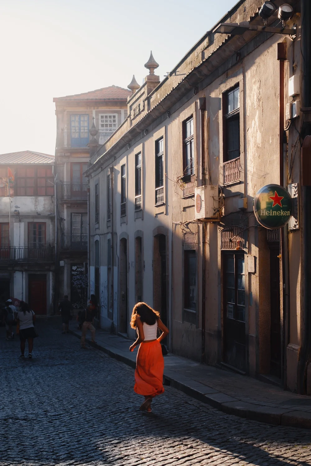 Roman Fox Takes us Around the World with his Superb Street Photography ...