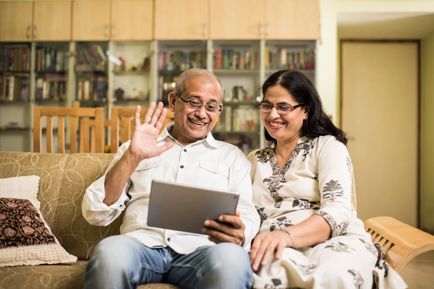 Adopt a Grandparent | Create Connections, Make a Difference