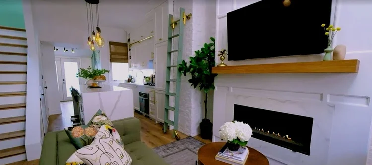 Custom Ladder Company Ltd. Ladders Handcrafted in Calgary