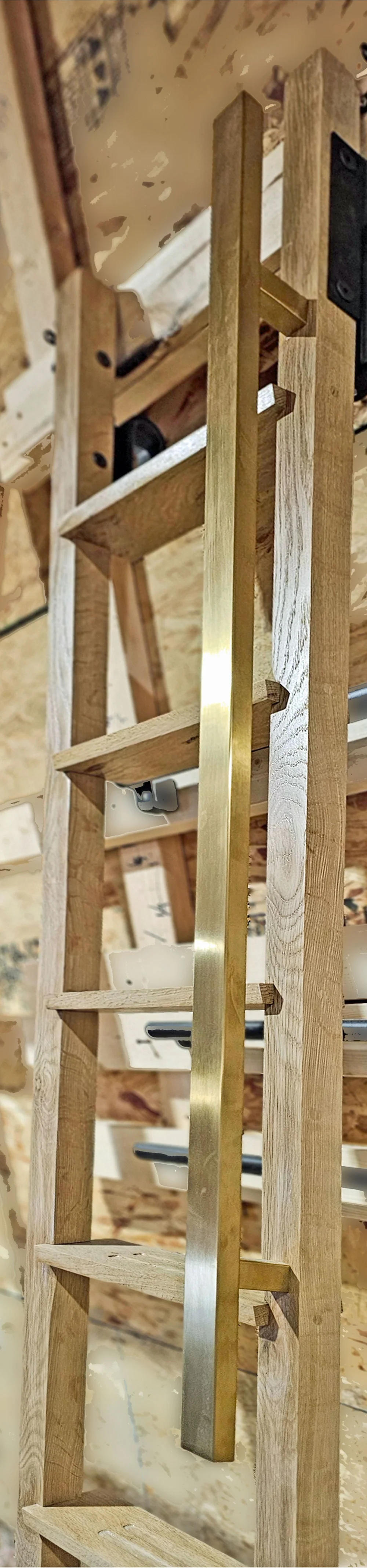 Amsterdam — Custom Ladder Company Ltd.