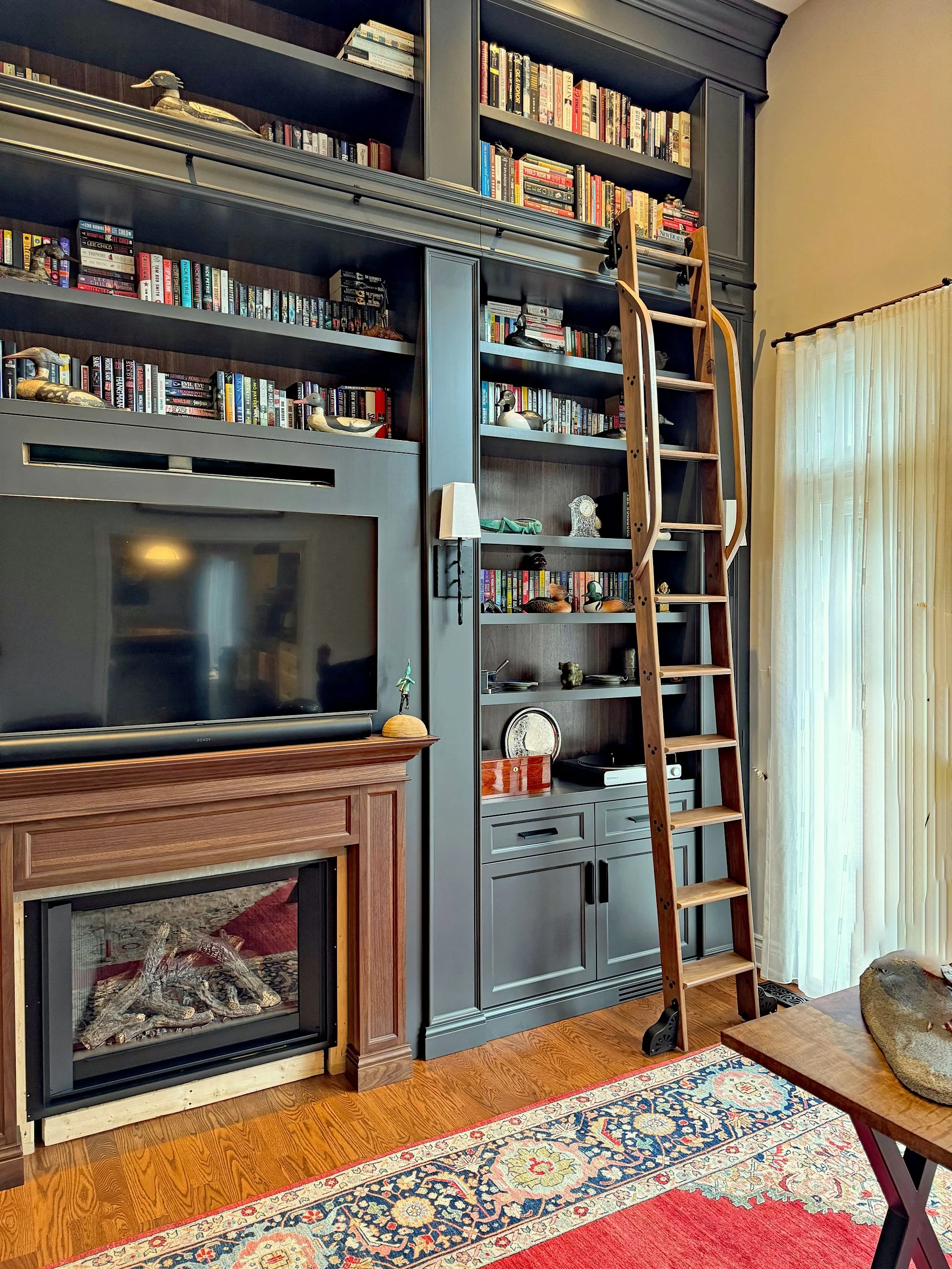 Library Ladders — Custom Ladder Company Ltd.