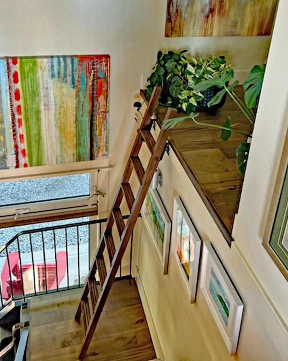 Amsterdam — Custom Ladder Company Ltd.