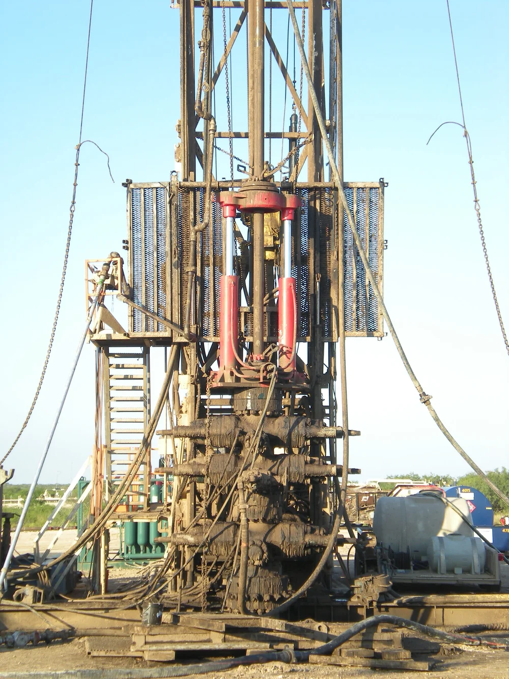 Gallery 1 — MP RENTAL AND FISHING SERVICES LLC - CASING JACKS ...