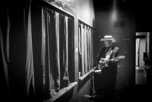 Home — Dave Alvin