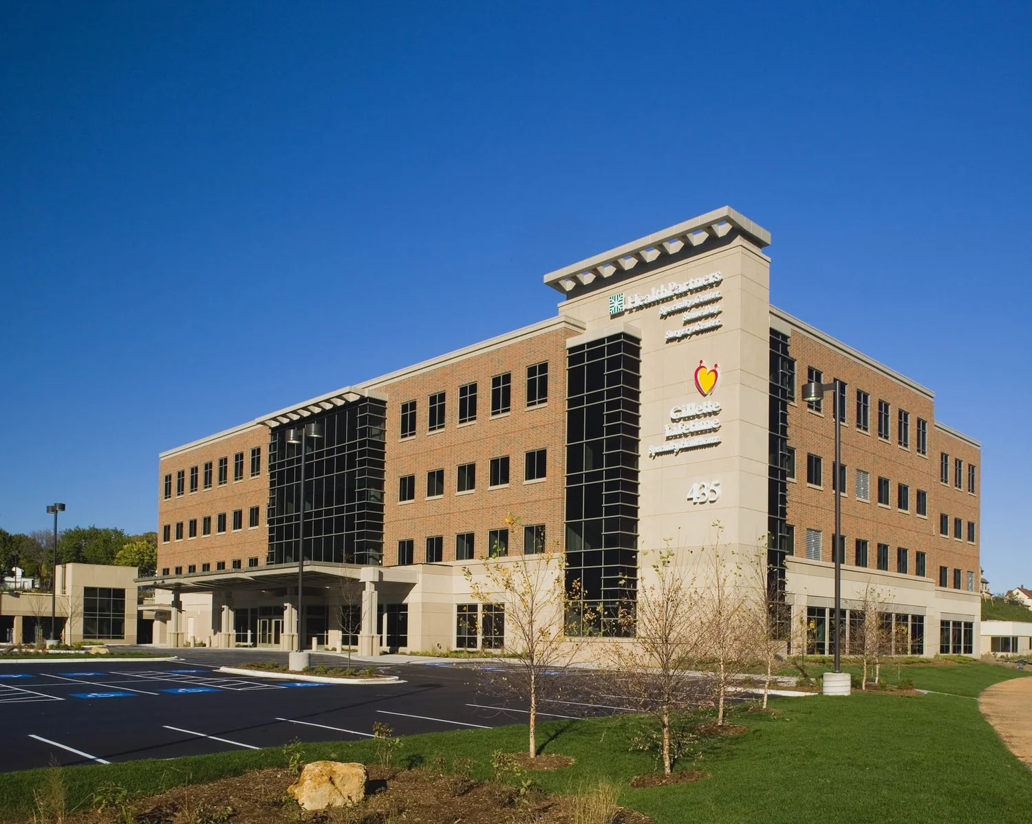 Frauenshuh — HealthPartners Speciality Center