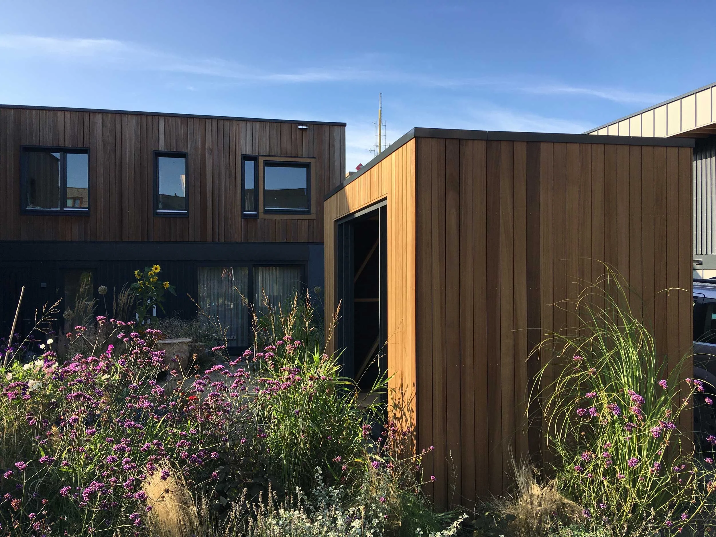 Tuinwerk Thijs | Houten bouwwerken en duurzame tuinen