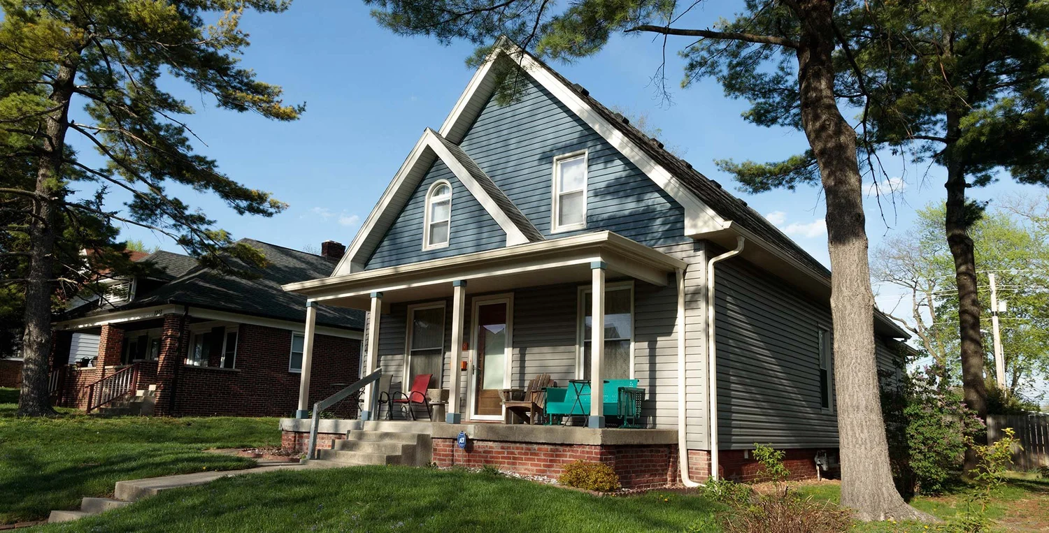 KritterCaps.com - Pest Exclusion for Vinyl Siding