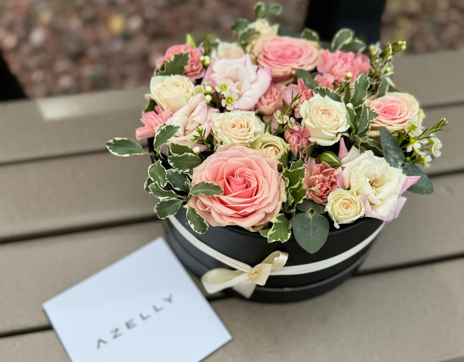 Shop Online Florist| Best Flowers, Occasions, Gifts, Delivery — Azelly