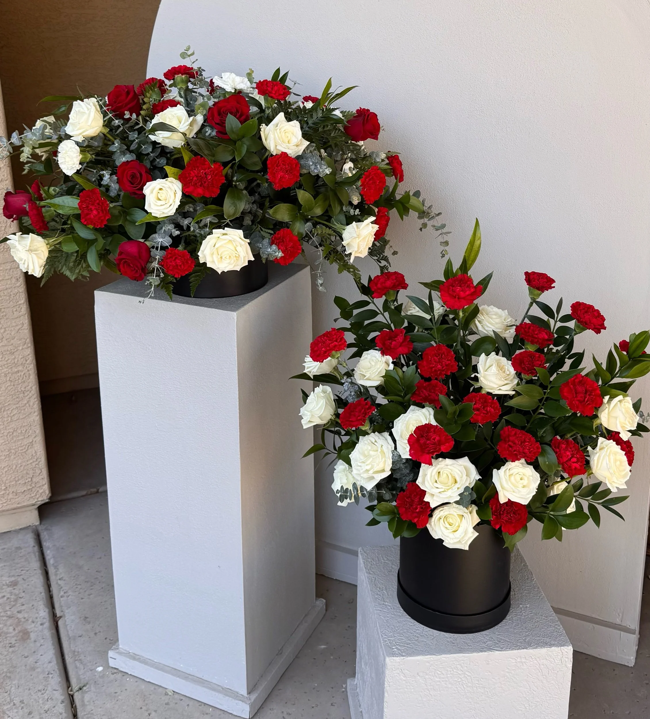 Shop Online Florist| Best Flowers, Occasions, Gifts, Delivery — Azelly