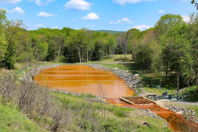 Reducing Water Pollution Caused by Acid Mine Drainage — Healthy Lakes