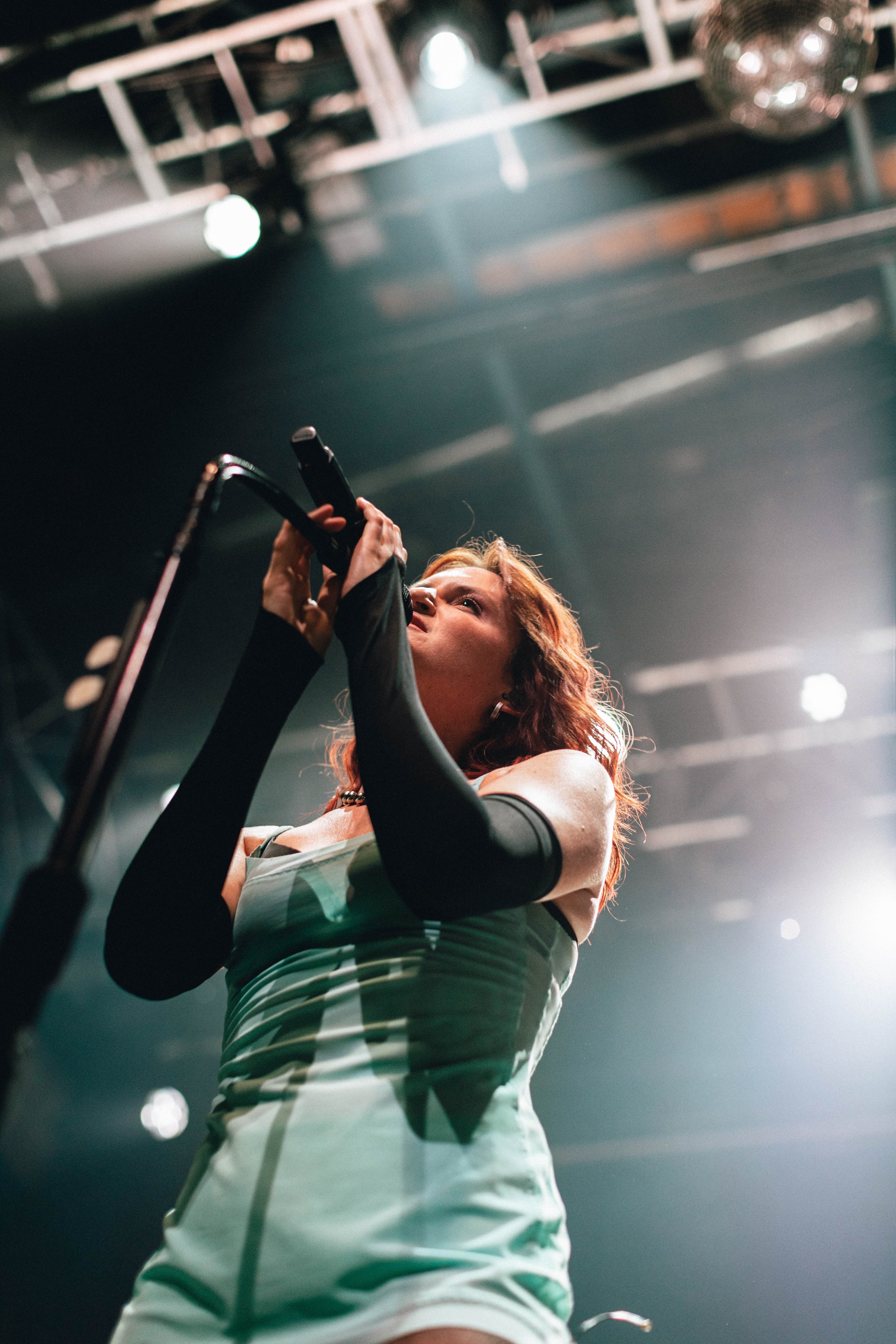 Photo & Review: Indie-pop band MUNA took the stage in Washington D.C ...