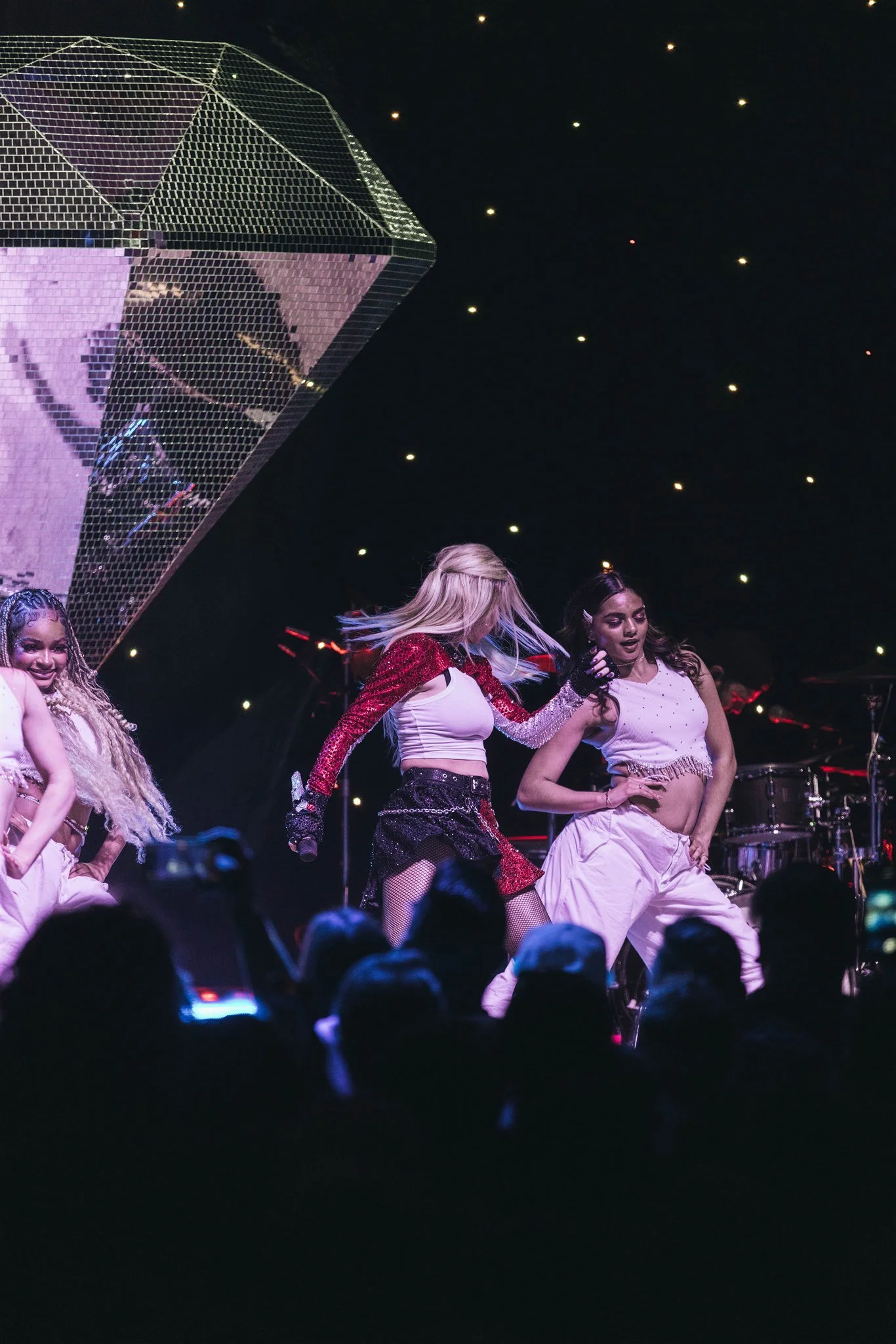 Photo & Review: Ava Max took on The Echo Lounge in Dallas with a ...