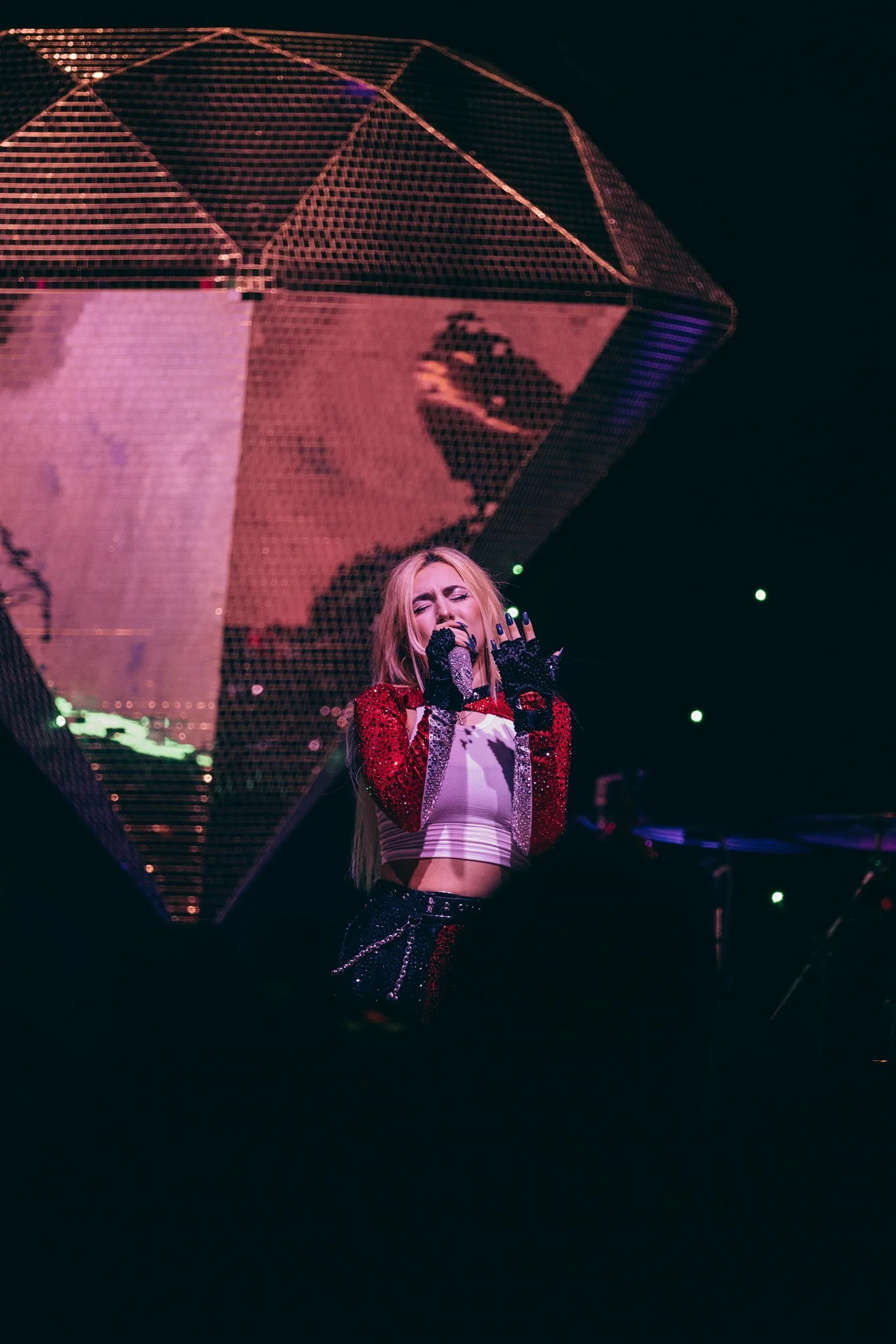 Photo & Review: Ava Max took on The Echo Lounge in Dallas with a ...