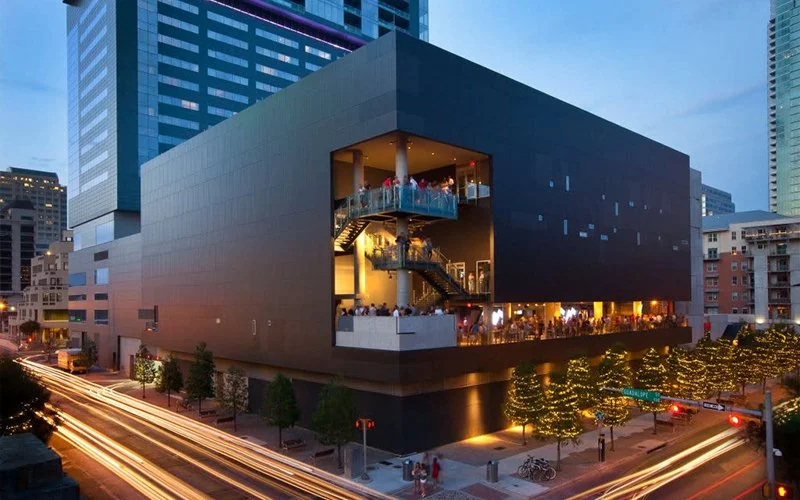 Living in Downtown Austin | Best Amenities at the 2nd Street District ...