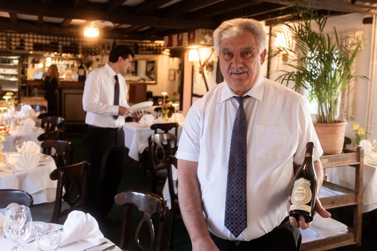 Coach House - Iconic Italian Restaurant in Sidcup since 1981.
