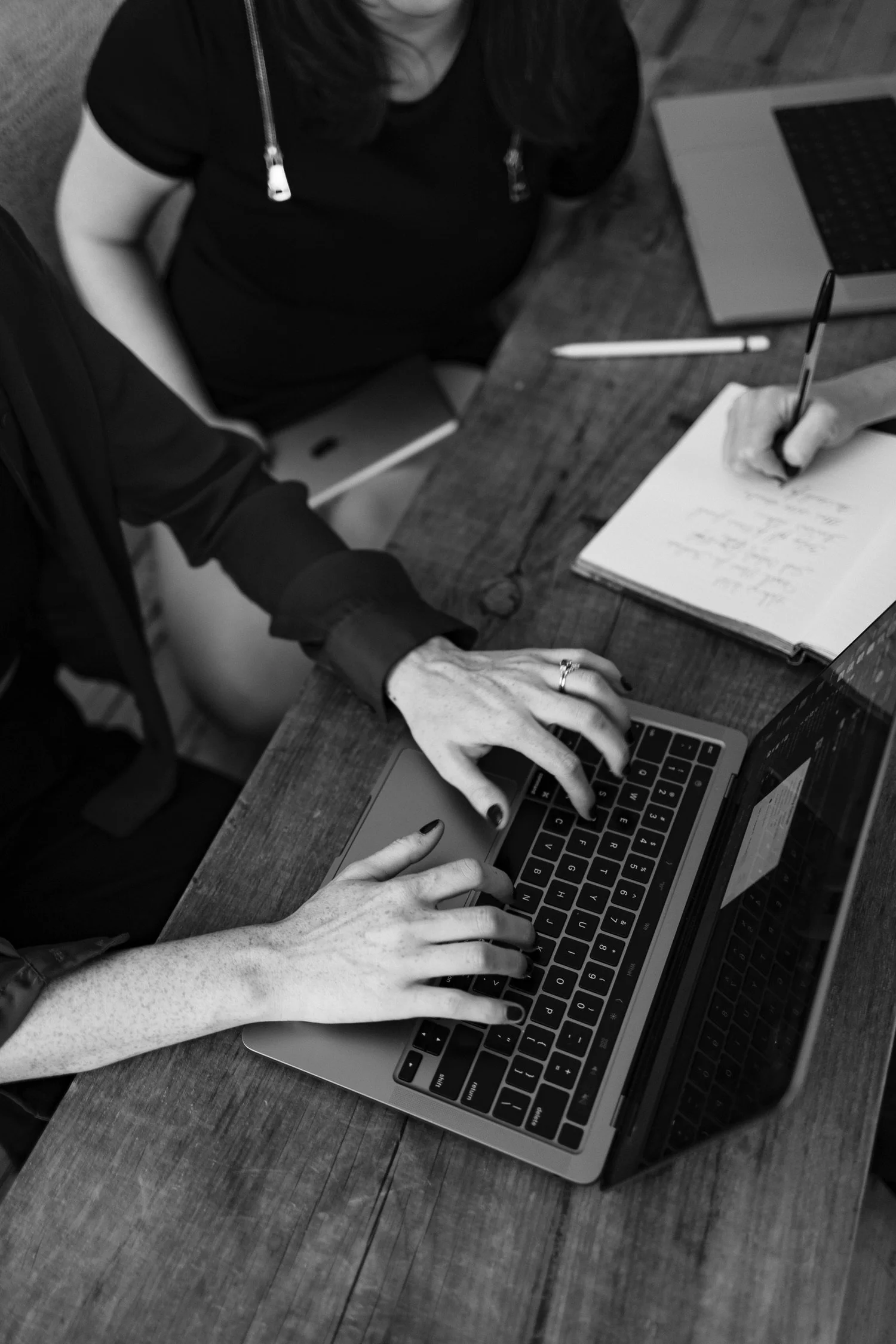 Expert Virtual Assistant & Business Management Solutions