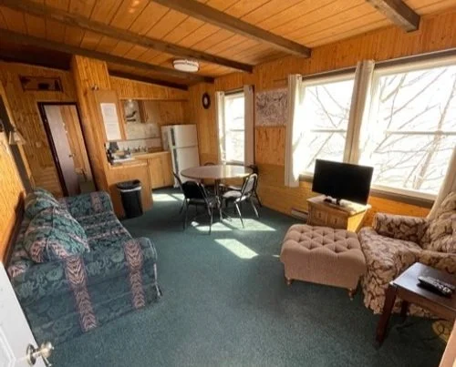 Lodging — Cedar Crest Resort