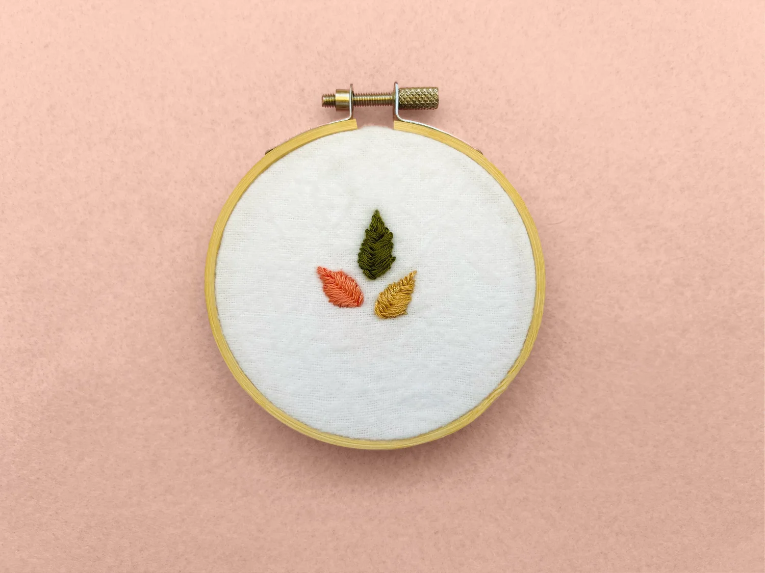 Stitch How-To: Guide to the Leaf Stitch | Artsy Lyons