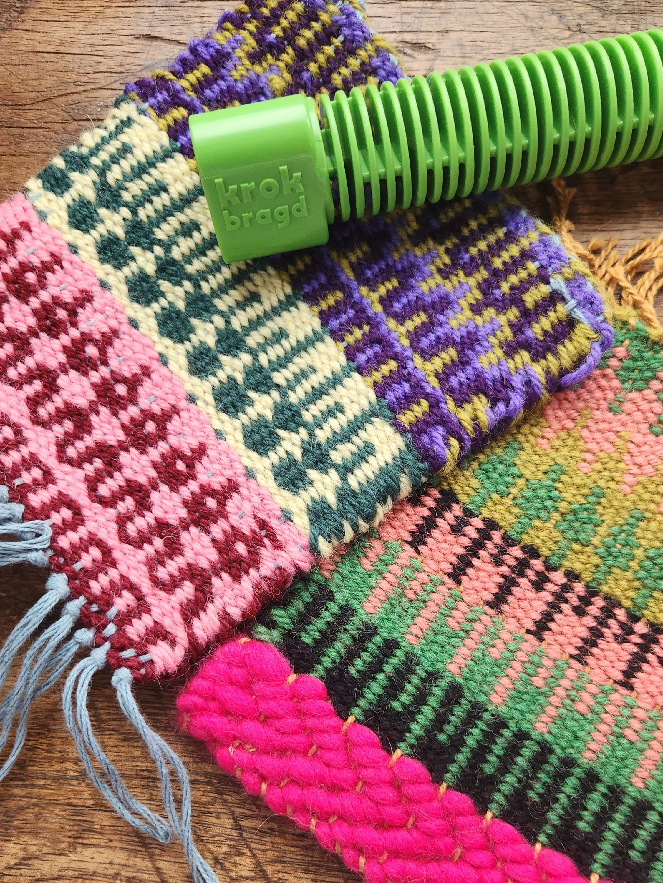 little handheld looms — the boomloom