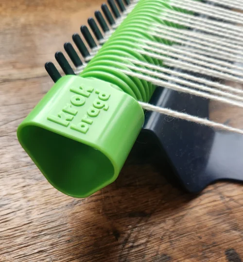 little handheld looms — the boomloom