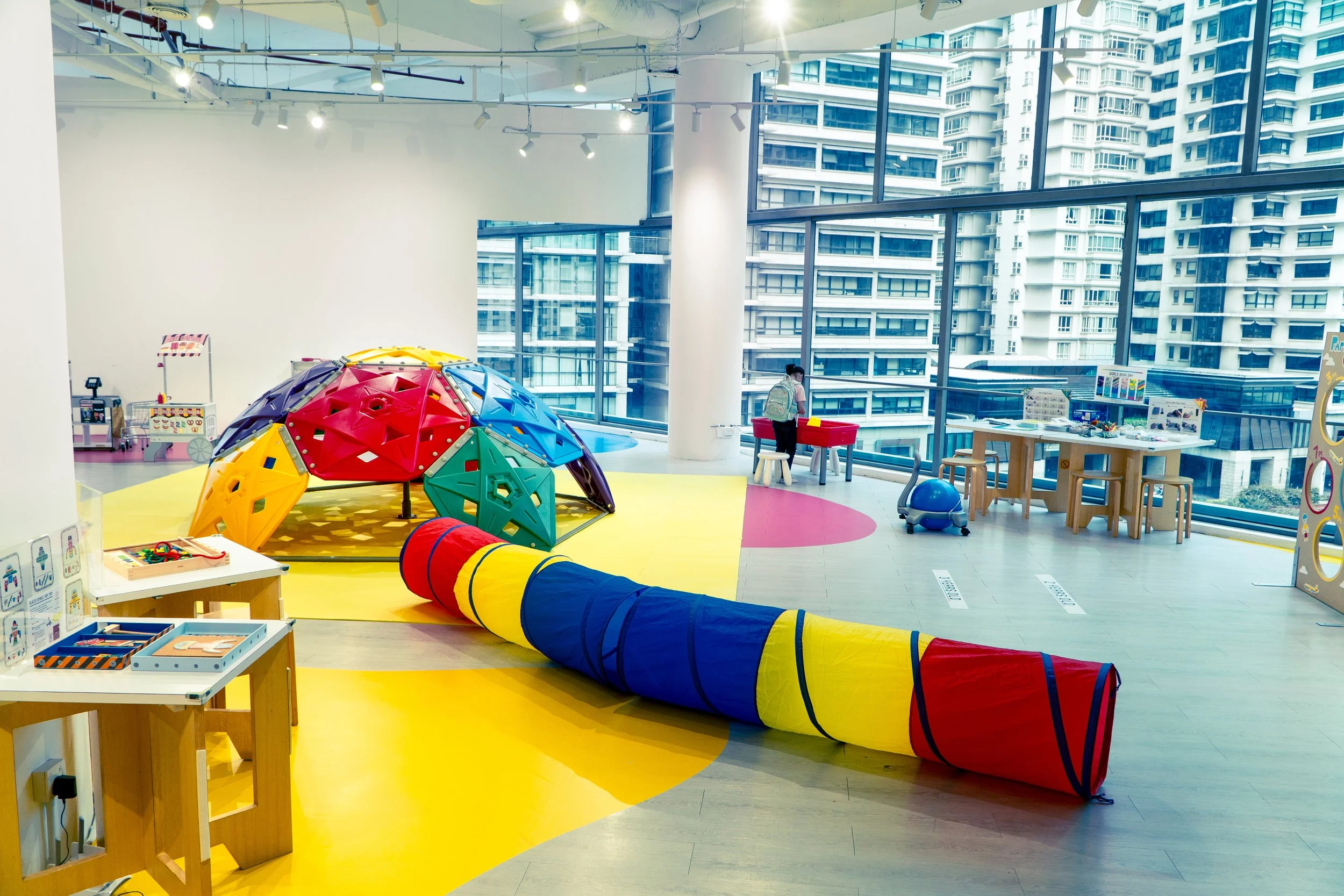 Playground — TOY EIGHT