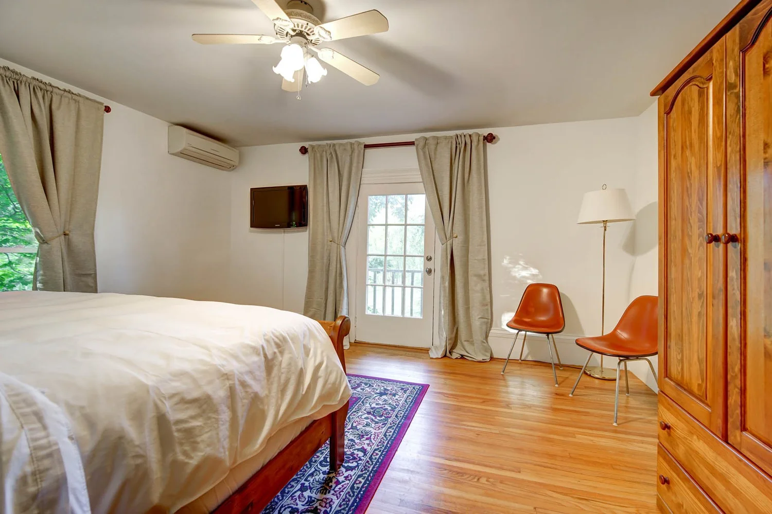 Borden House — The Evangeline
