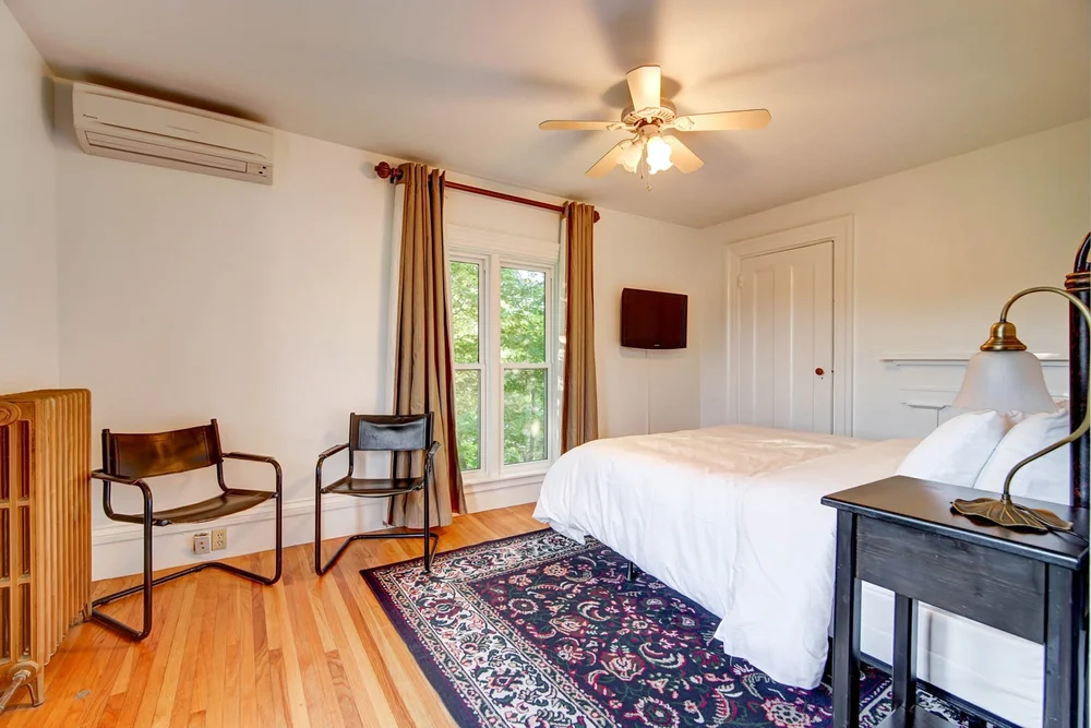 Borden House — The Evangeline
