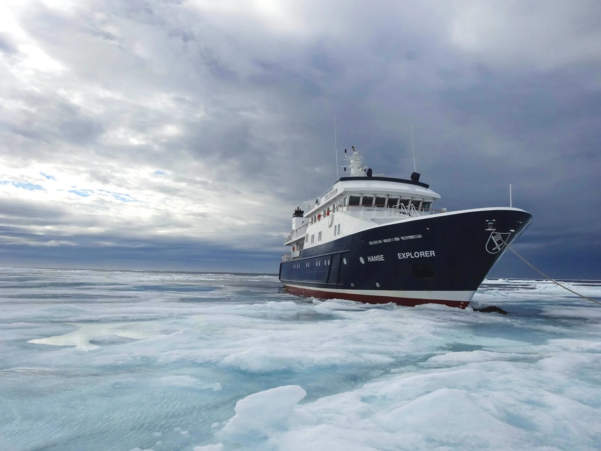 Expedition Yacht — Hanse Expedition