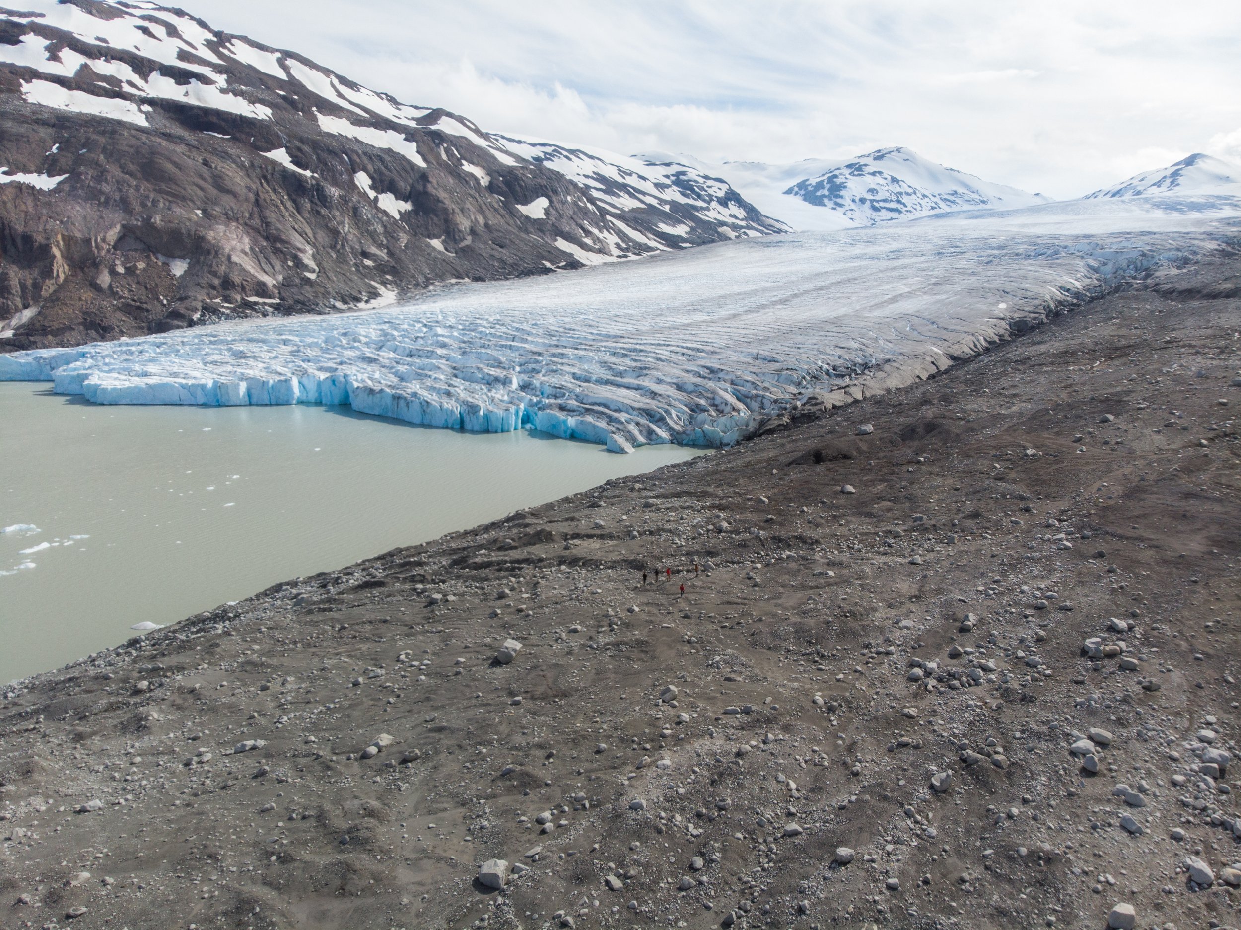 Chilcotin Sightseeing Flights — Tyax Adventures