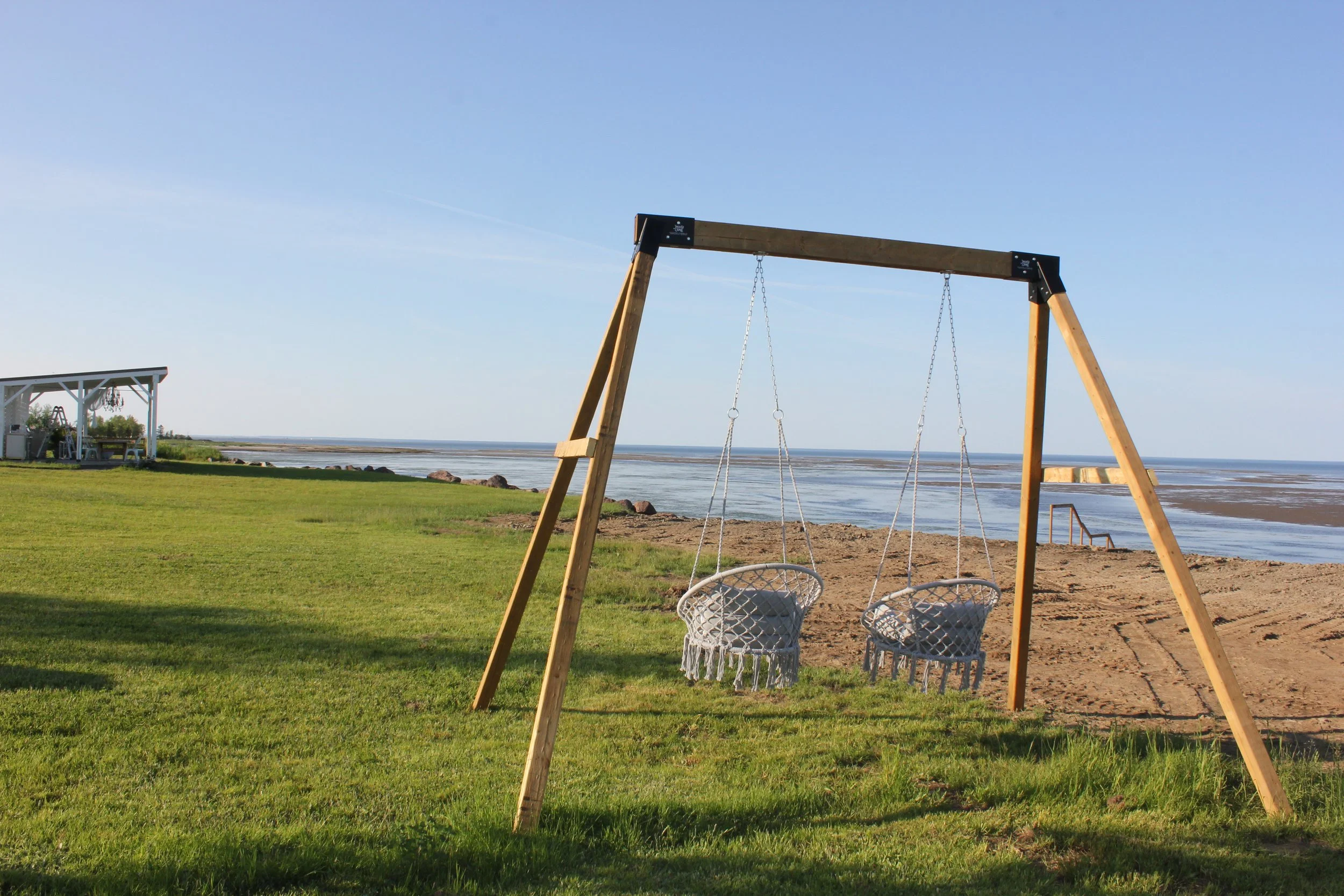 Glamping with the Sea