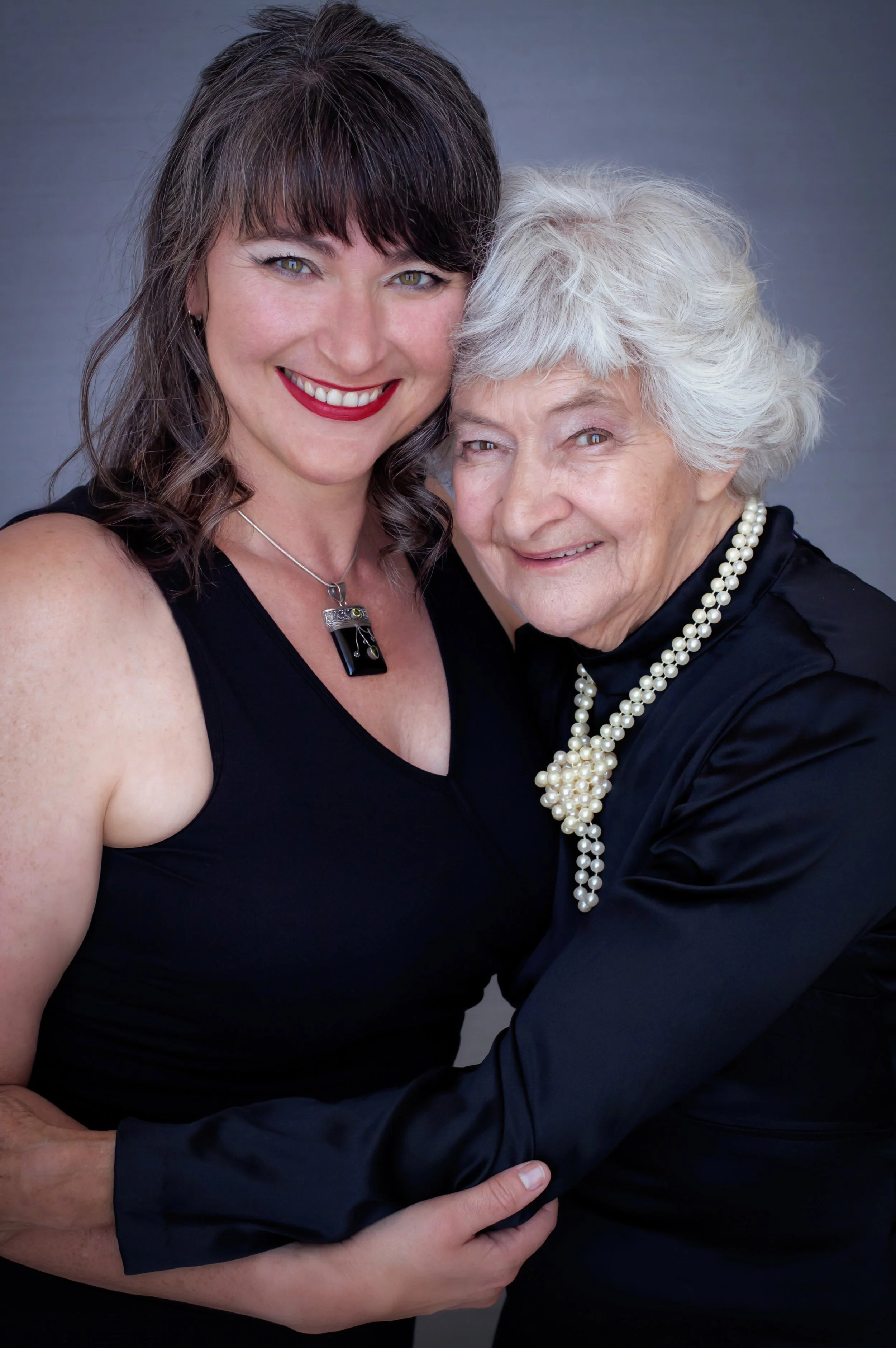 Debra Thornton | Portrait Photographer | Medford, OR