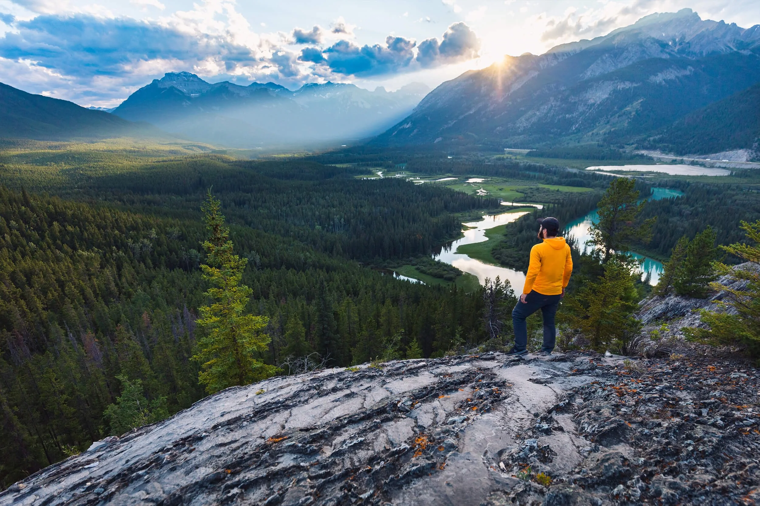How to Hike to FAIRVIEW LOOKOUT in BANFF NATIONAL PARK — Seeing the ...