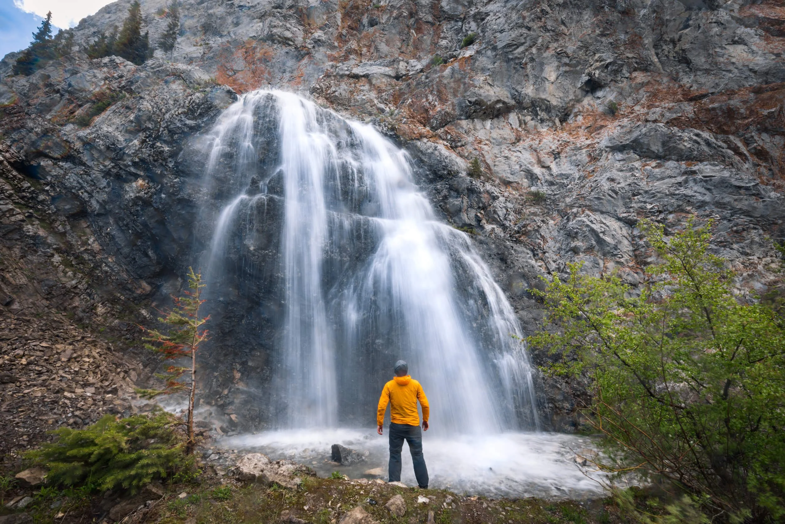 15 AMAZING CROWSNEST PASS WATERFALLS — Seeing the Elephant | Canada ...