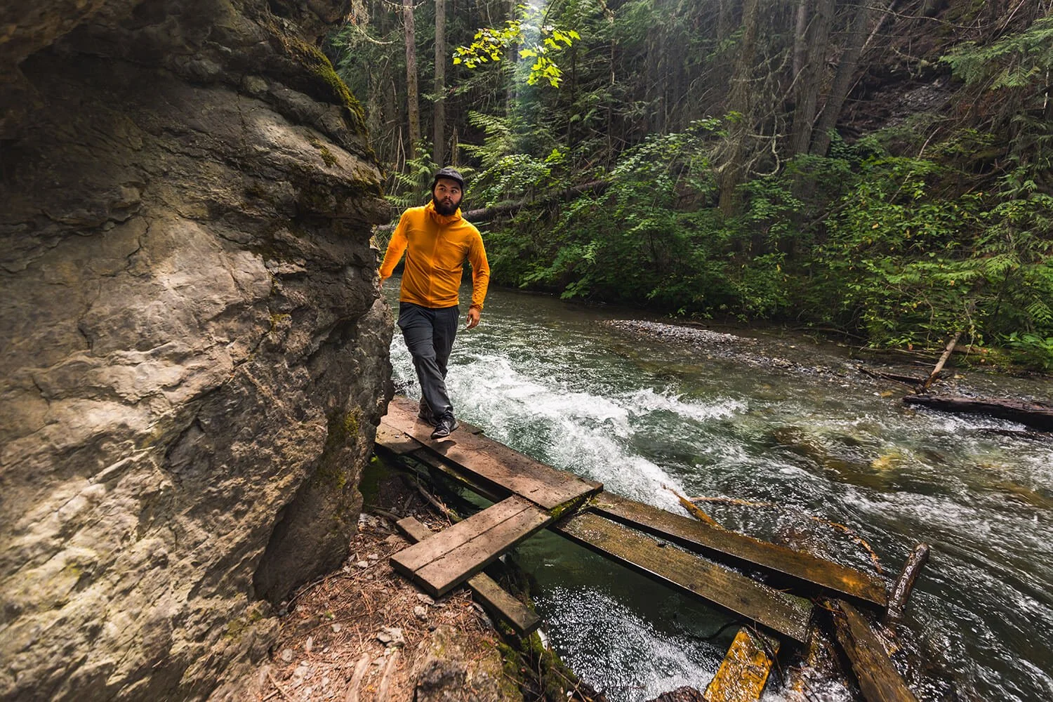 How to Visit BRISCO FALLS in the COLUMBIA VALLEY — Seeing the Elephant ...