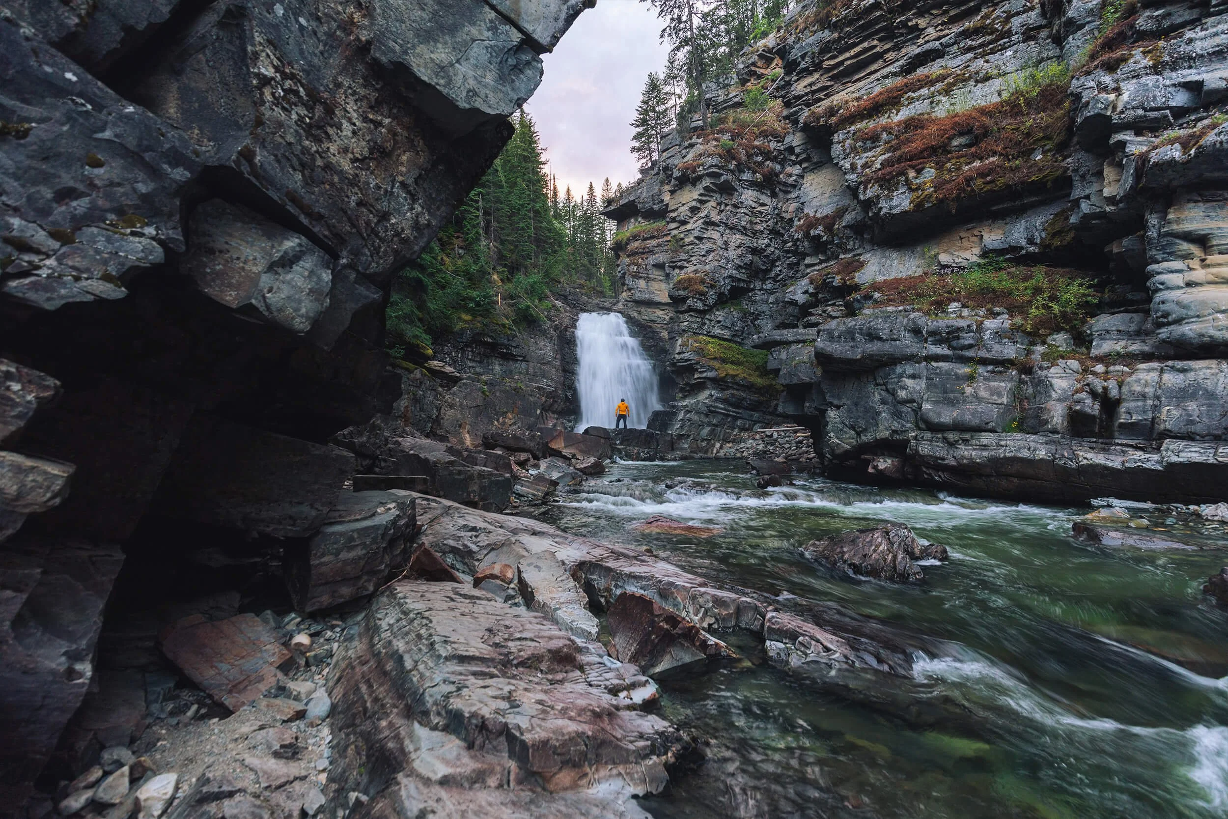 How to Hike to MOYIE FALLS Near CRANBROOK — Seeing the Elephant ...