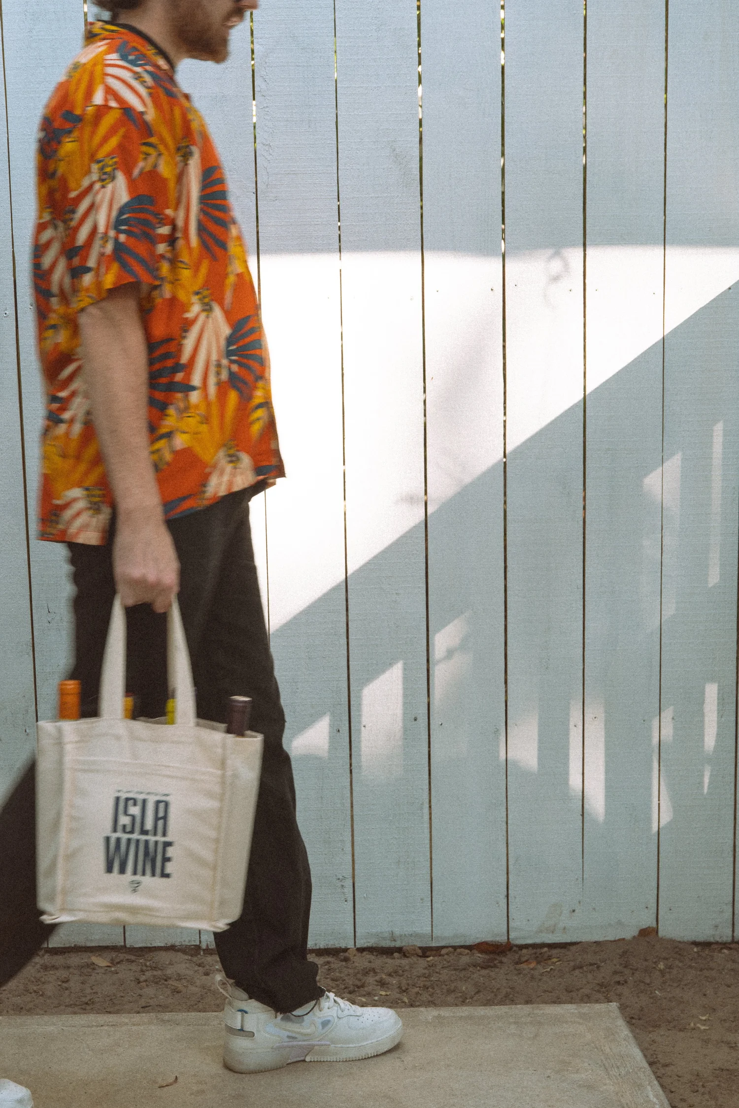Isla Wine — Lauren Ledbetter