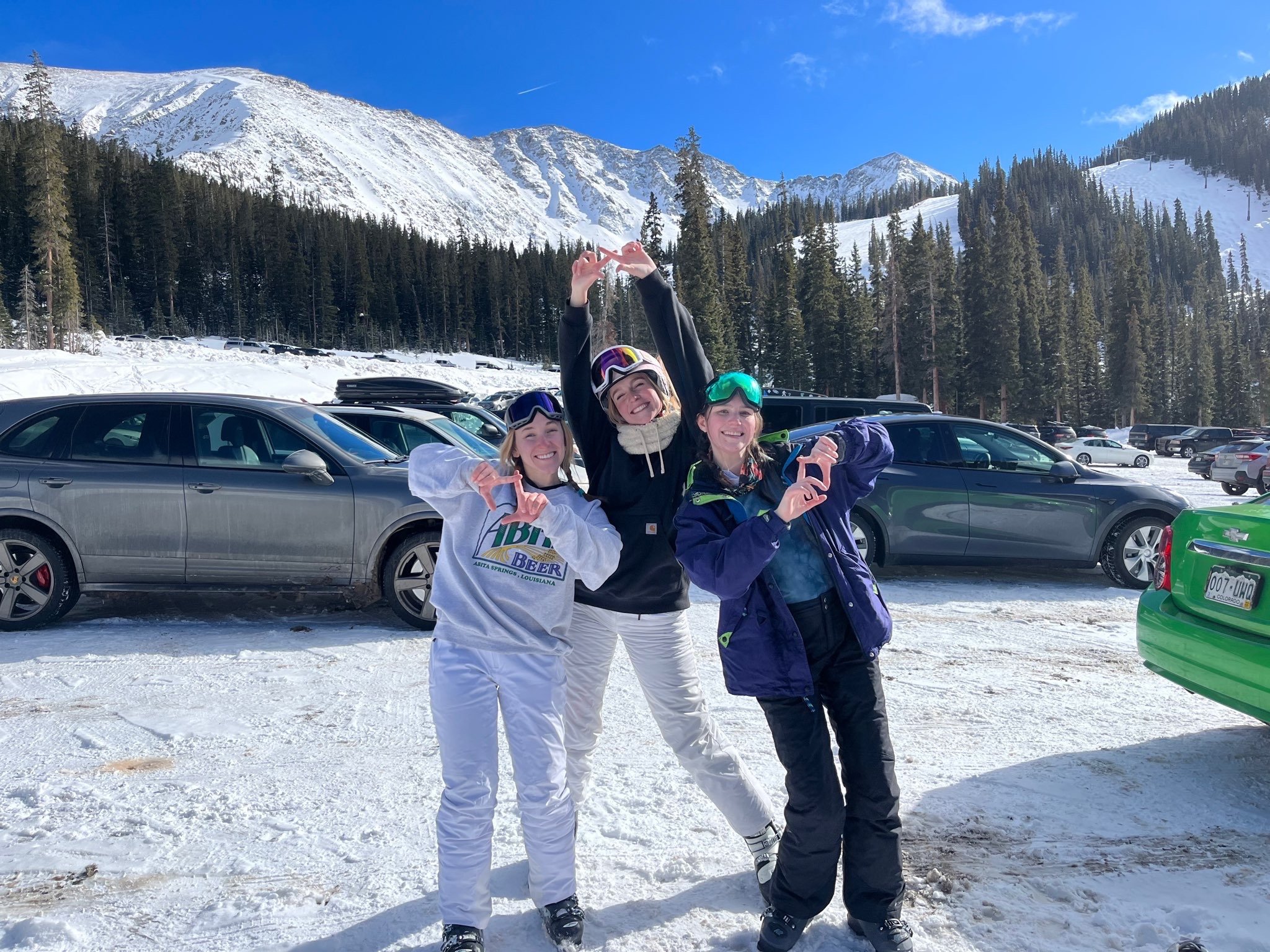 Sisterhood — Chi Omega Boulder