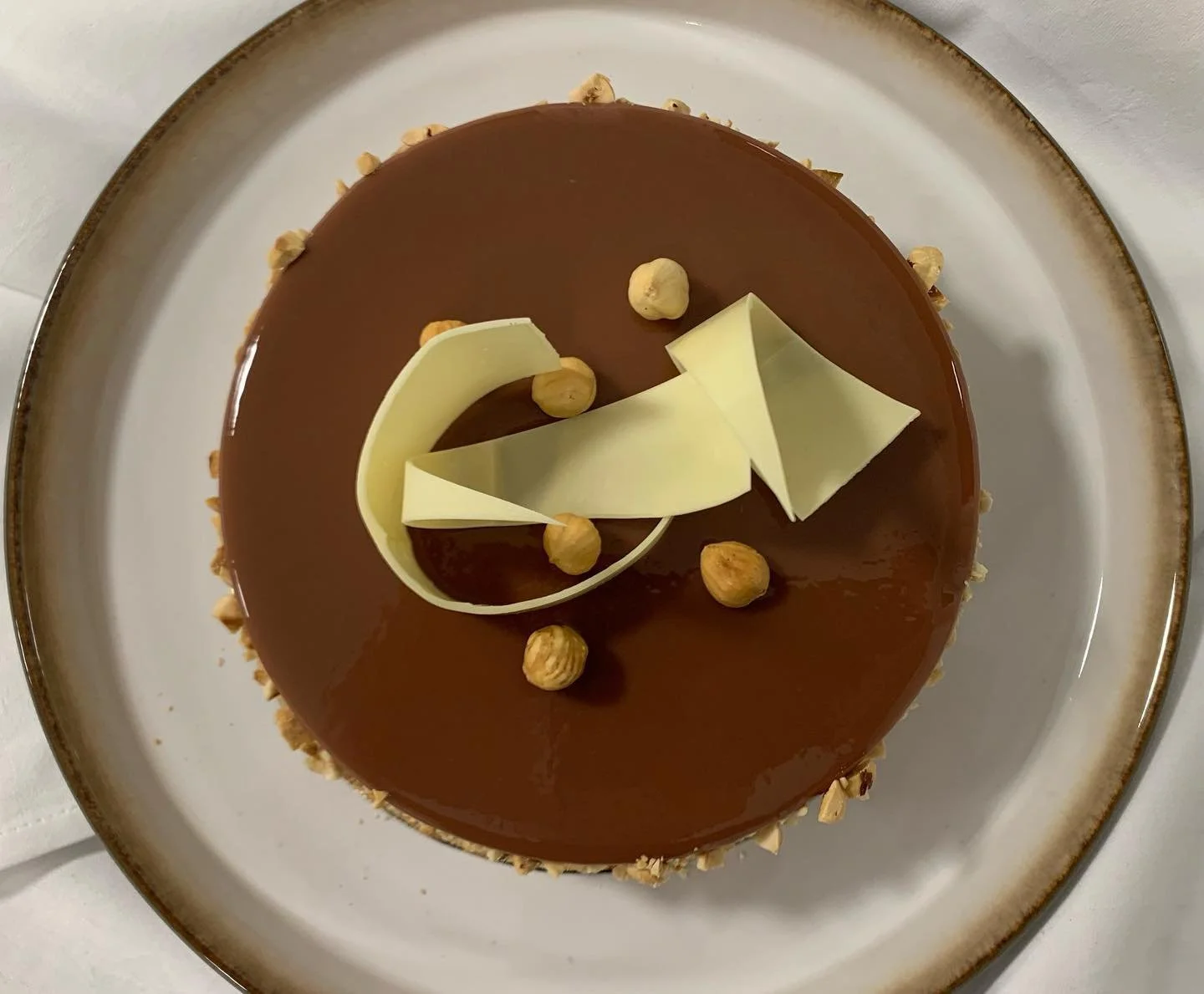 Bestill kaker, catering, gryteretter — Engel konditor & catering