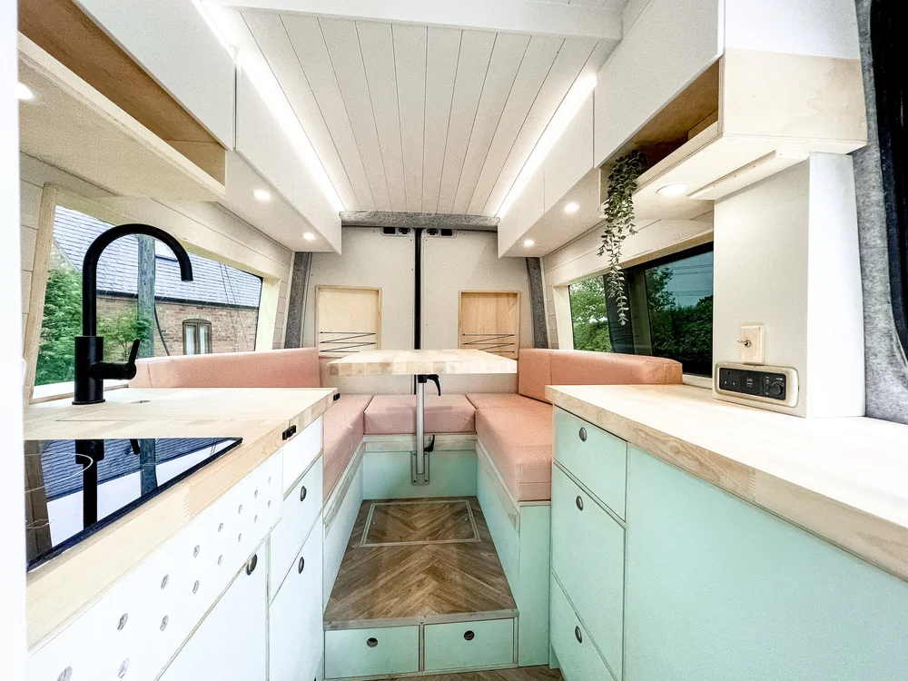 Arvi — Moveable Routes