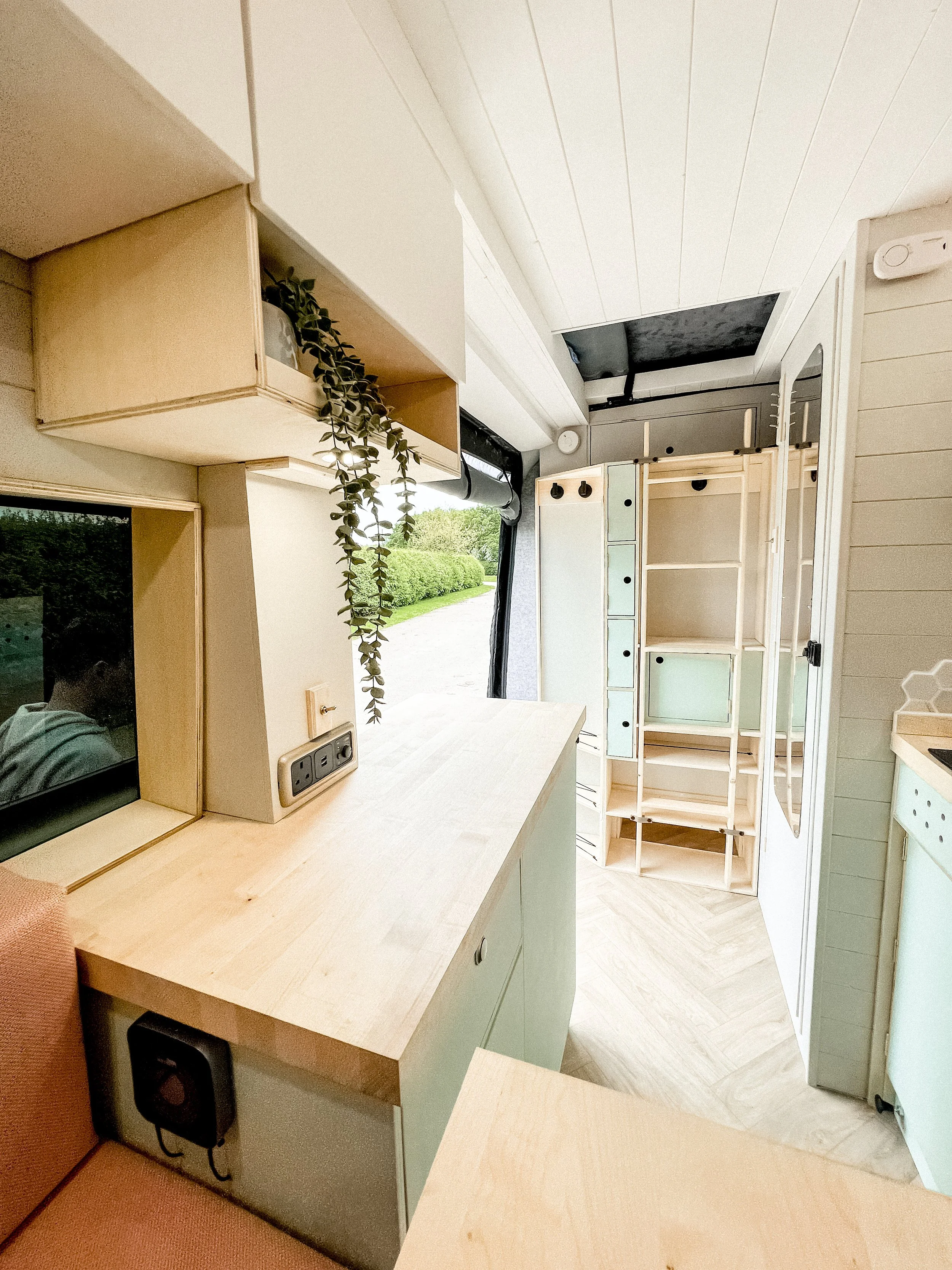 Arvi — Moveable Routes