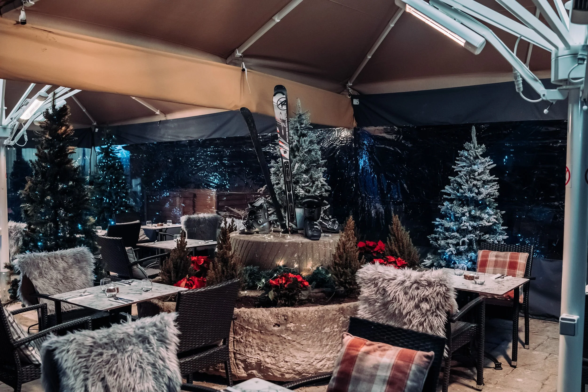 General 6 — Stonehouse Court