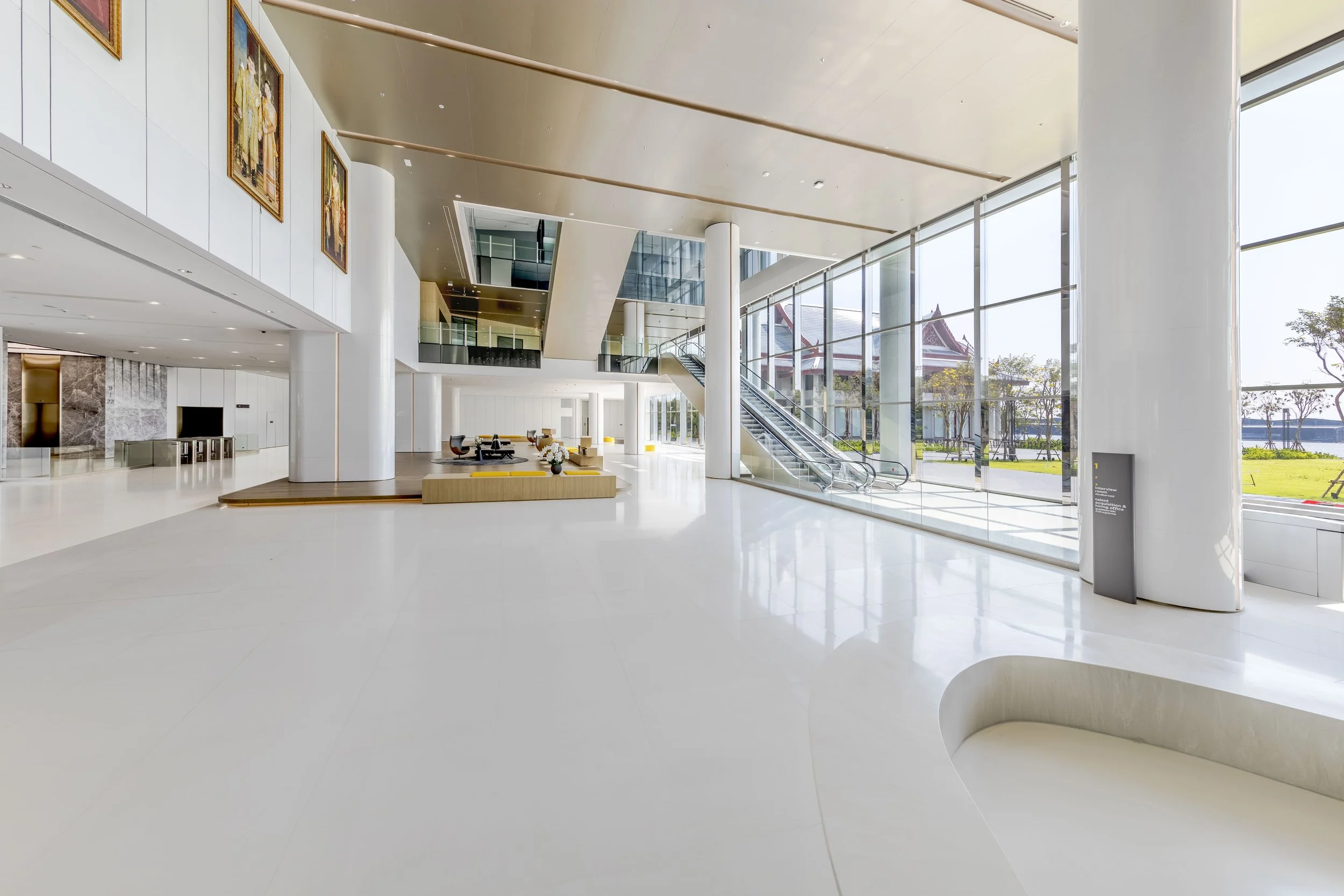 KRUNGSRI RIVERSIDE OFFICE — P49DEESIGN