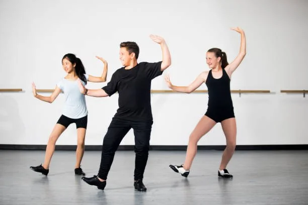 Lumi School of Musical Theatre