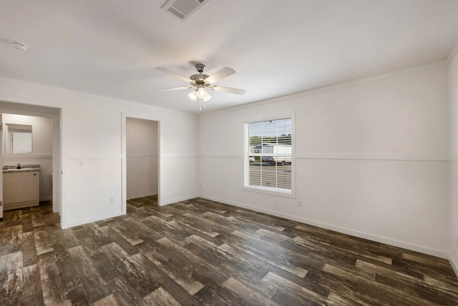 Lake Manor 28x52 3 Bed 2 Bath (1,387 Sq Ft) — Florida Value Homes